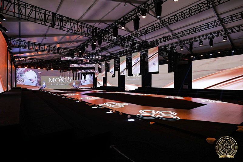 GZ国际高奢秀活动策划打造了一场流动的视觉盛宴 - 会展活动策划CCASY.COM